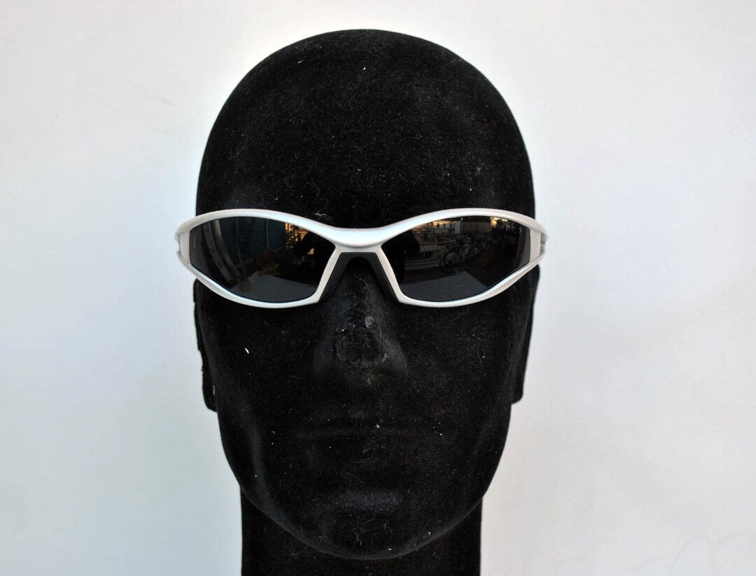 Matrix Rave Sunglasses Silver Round Sun Glasses Vintage Retro Eye Wear ...