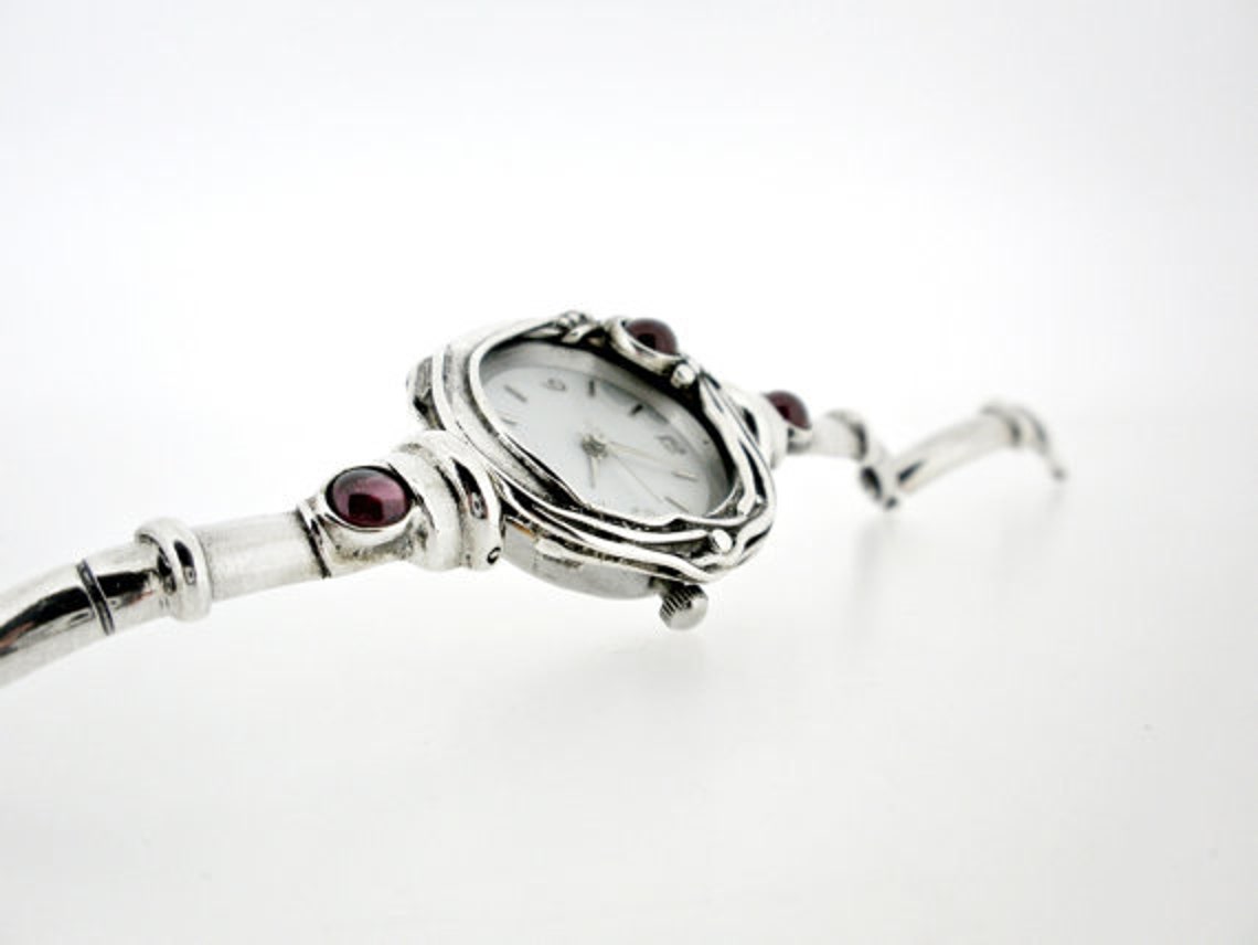 Modern Link Bracelet Watch With Garnet Stone for Women | Etsy
