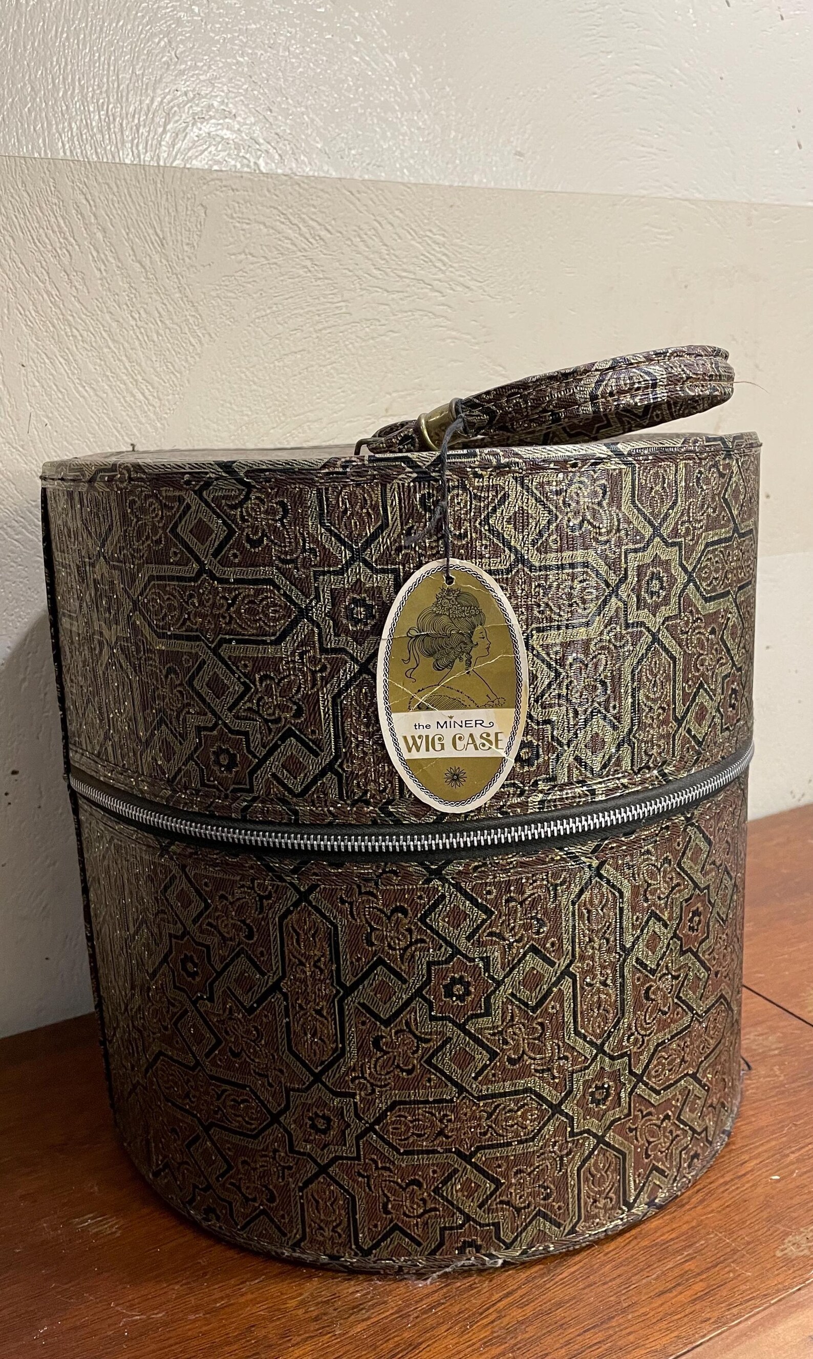 Beautiful 1960’s Vintage Wig Case New With Tag - Etsy