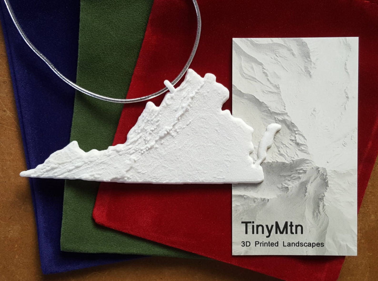 Virginia, 3D Printed Christmas Ornament - Etsy