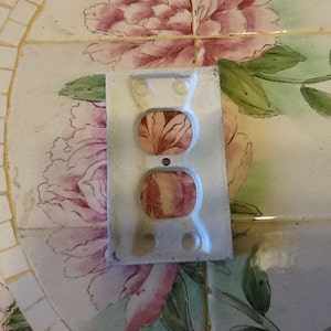 Charming Victorian Style Cast Iron Distressed White Double Outlet Cover ...
