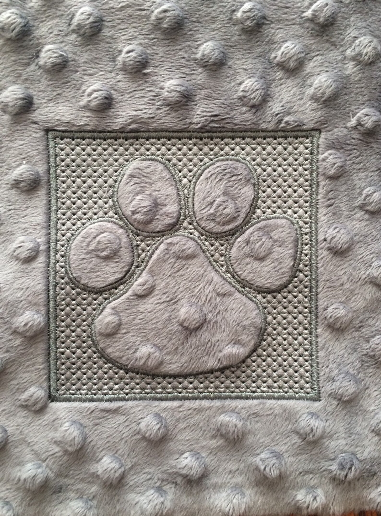 Embossed Paw 4X4 Instant Download Files Dst Exp Jef Pes - Etsy