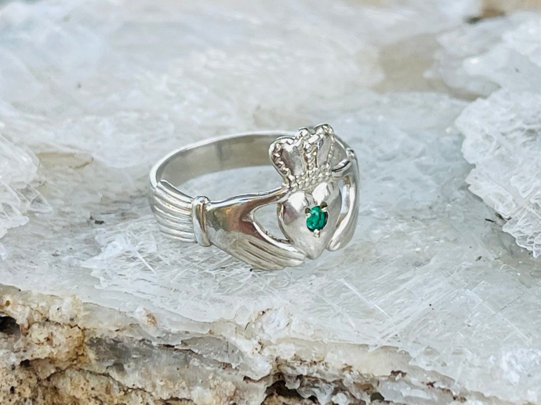Claddagh Vintage Ring 925 Sterling Silver Native American Bohemian Beach Vibes Mothers Day ...