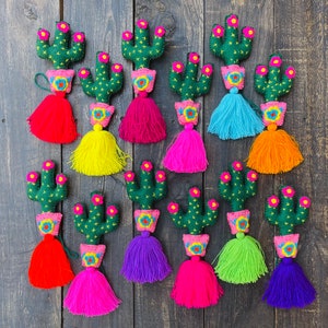 Cactus Nopal Flower Amor Hand Embroidered Purse Charm-tassel ...
