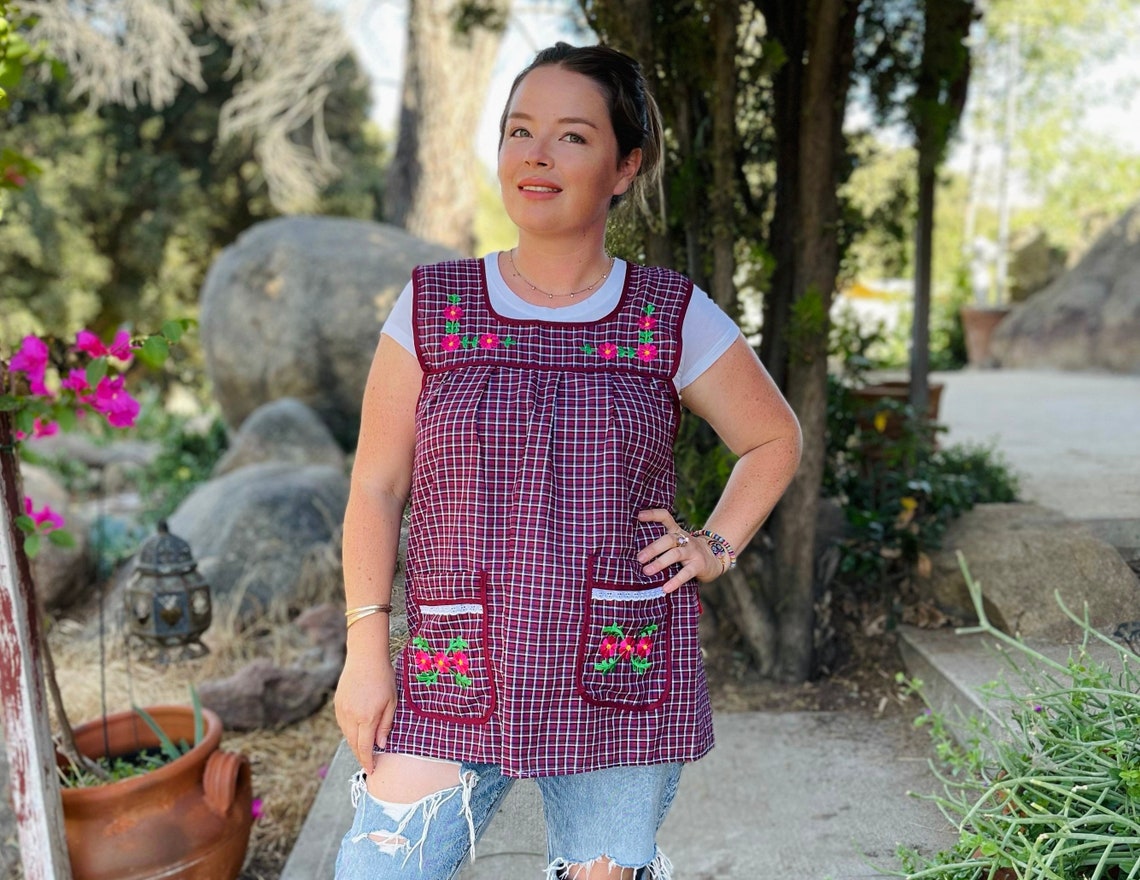 La Chacha Apron Traditional Hand Embroidered With Pocket Food - Etsy