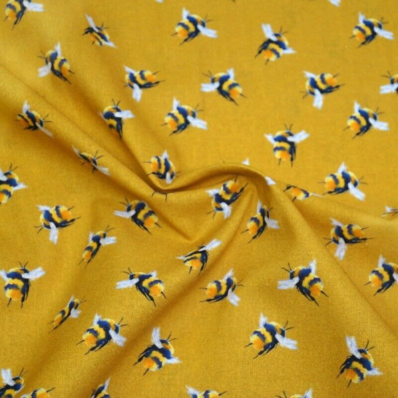 100% Cotton Digital Fabric Bumble Bee Buzzy Bumblebee Insect 140cm Wide ...