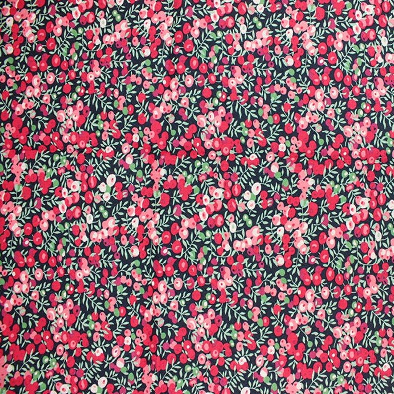 100% Cotton Poplin Fabric Large Berries Berry Fruit Food - Etsy
