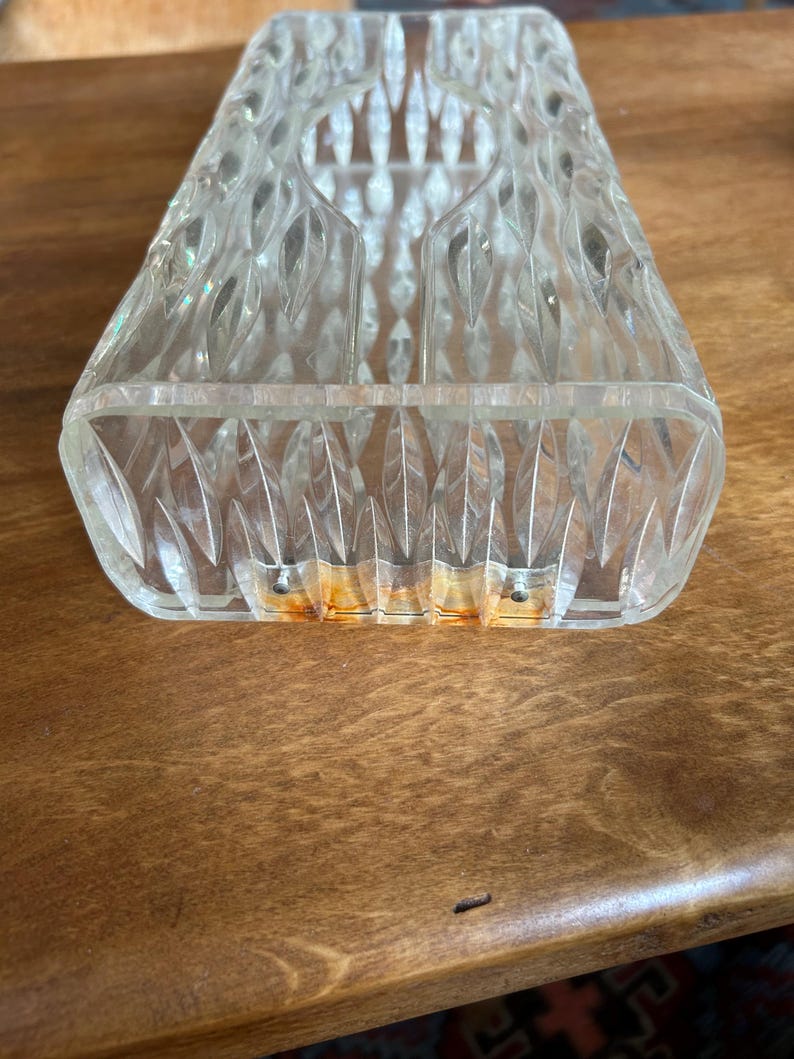 Vintage Clear Acrylic Fluted Tissue Holder Box - Etsy