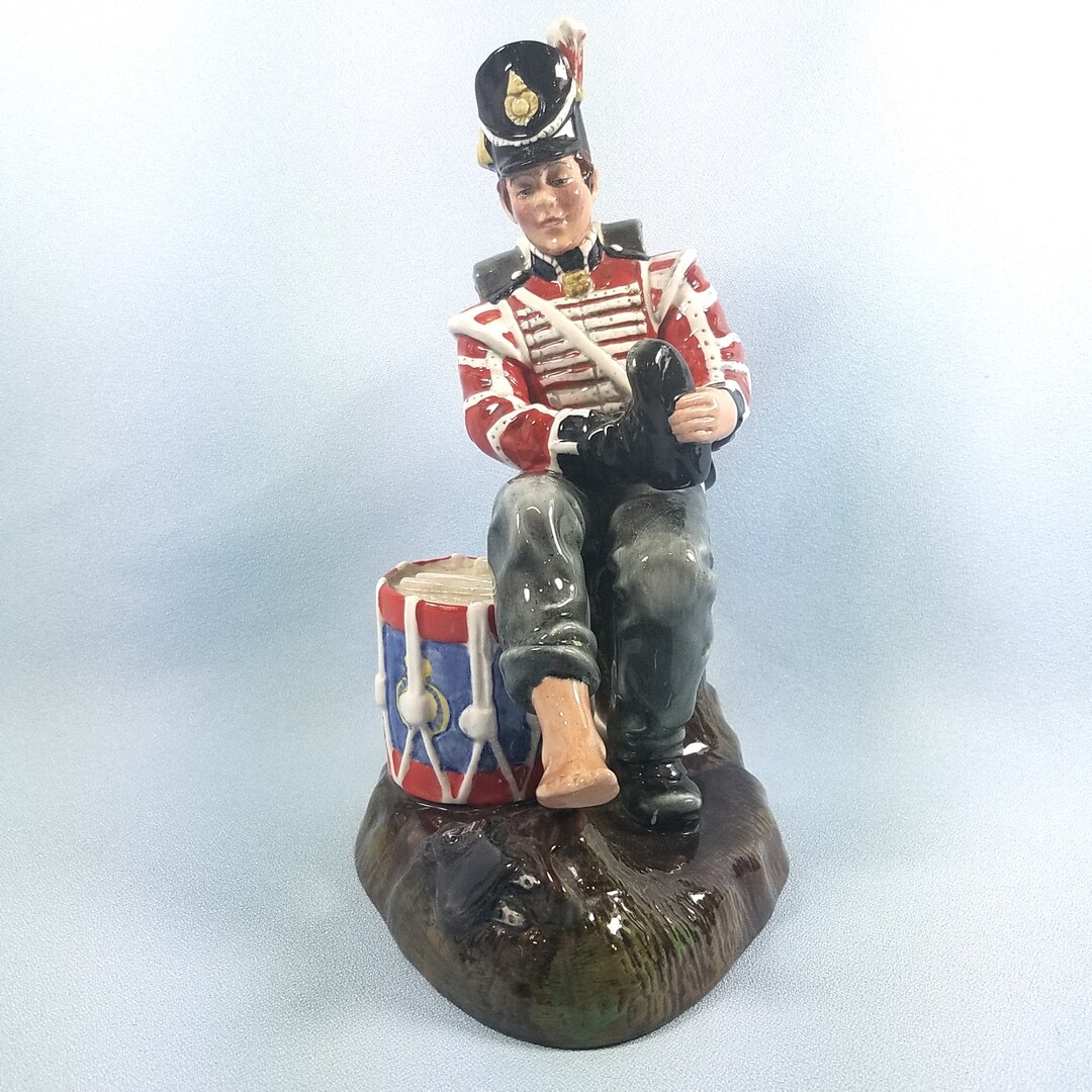 Drummer Boy Figurine by ROYAL DOULTON, Collectible, Gift, Marching Band ...