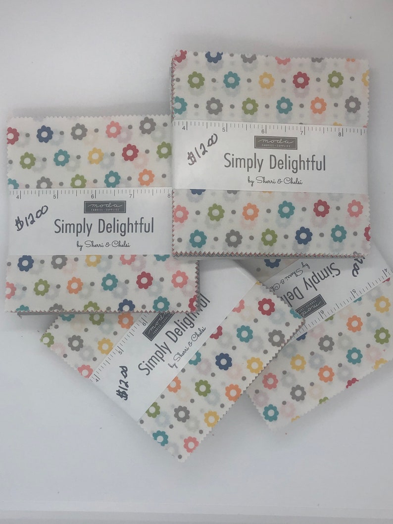 Charm Pack SIMPLY DELIGHTFUL by Sherri & Chelsi for Moda Fabrics - Etsy