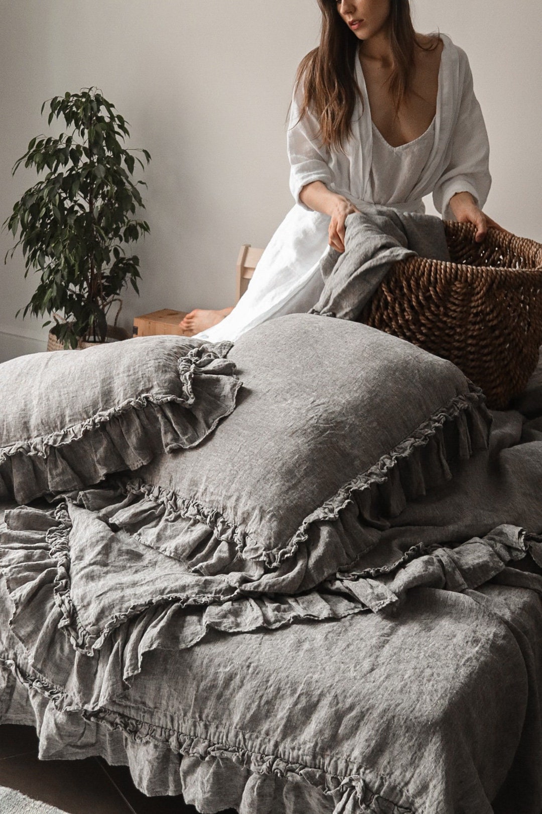 LINEN SHEETS SET With Ruffles. 4 Pieces-flat Ruffled Top Sheet, Fitted ...