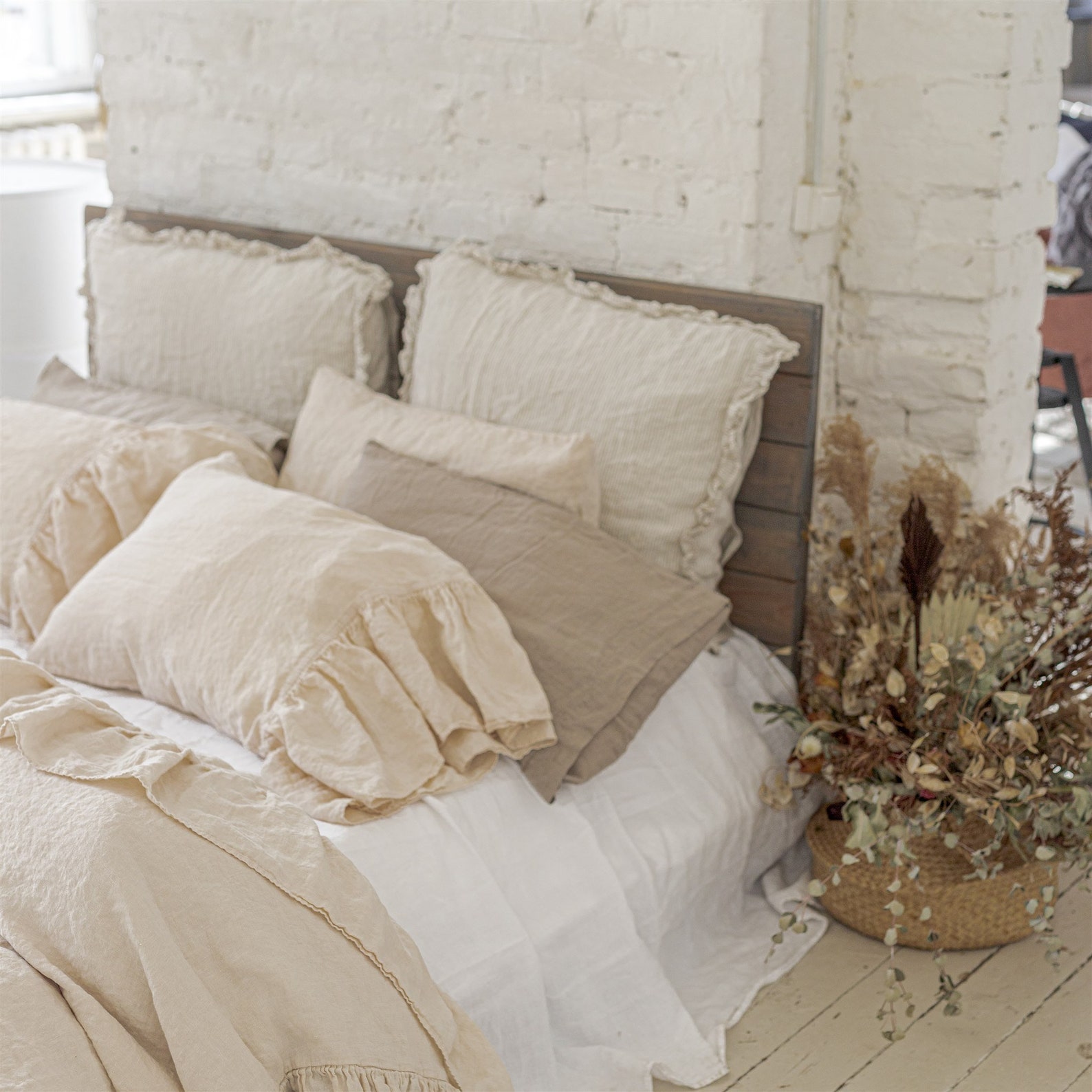 Linen Pillowcase With Ruffles Standard , Queen , King , Euro Sham ...