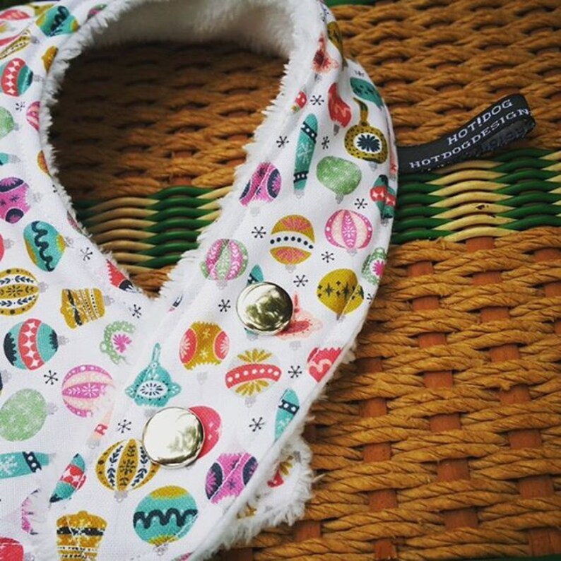 Handmade Baby Dribble Bib, Christmas Baubles, Cotton, Very Soft Backing ...