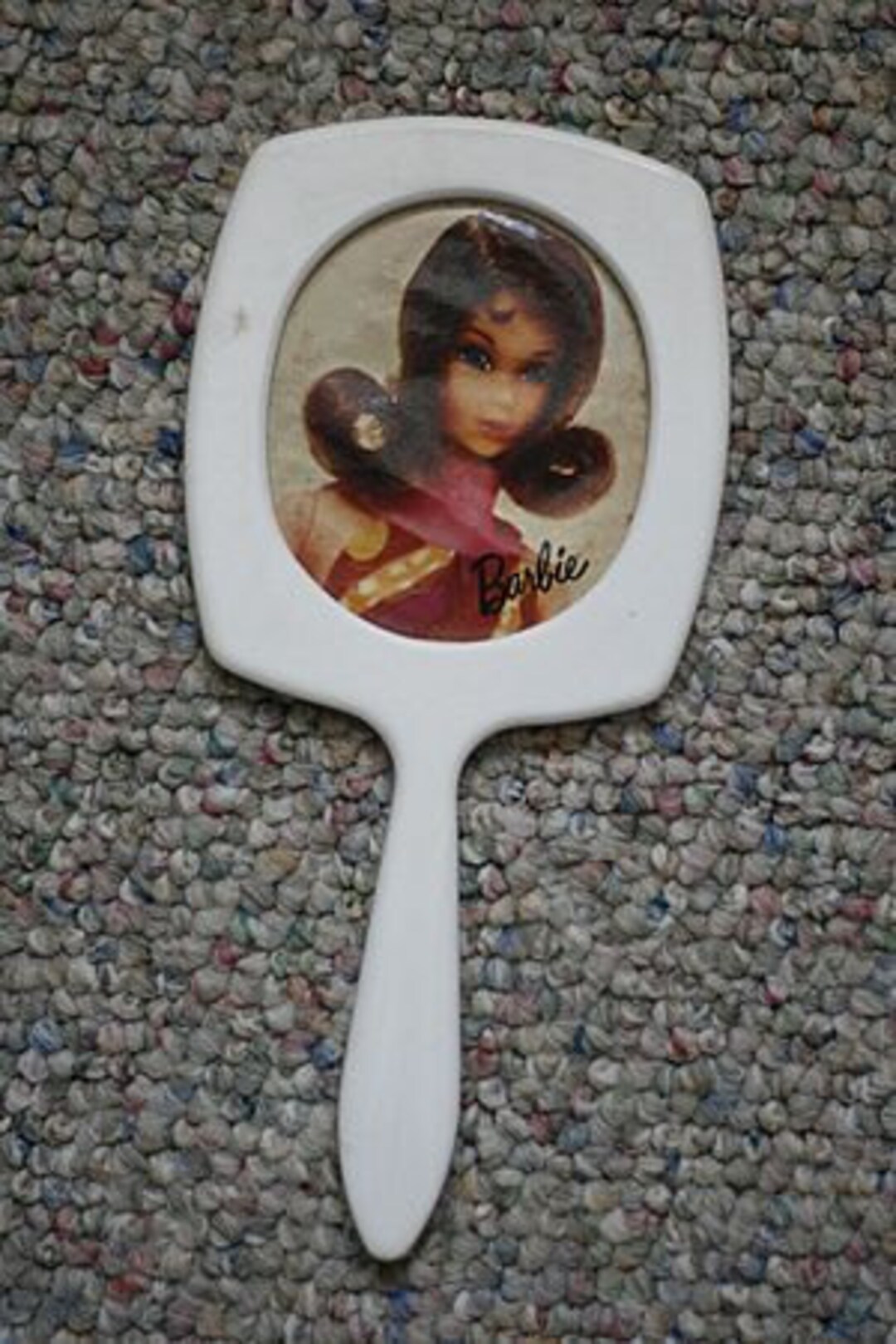 Barbie Mod Era Child's Hand Mirror, Barbie Projector PT Night Light ...
