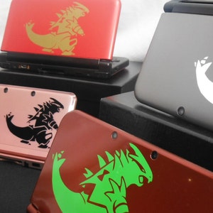 Tyranitar V2 Vinyl Decal - Pokemon - Vinyl Decal, Gamer Gift, Car Decal ...