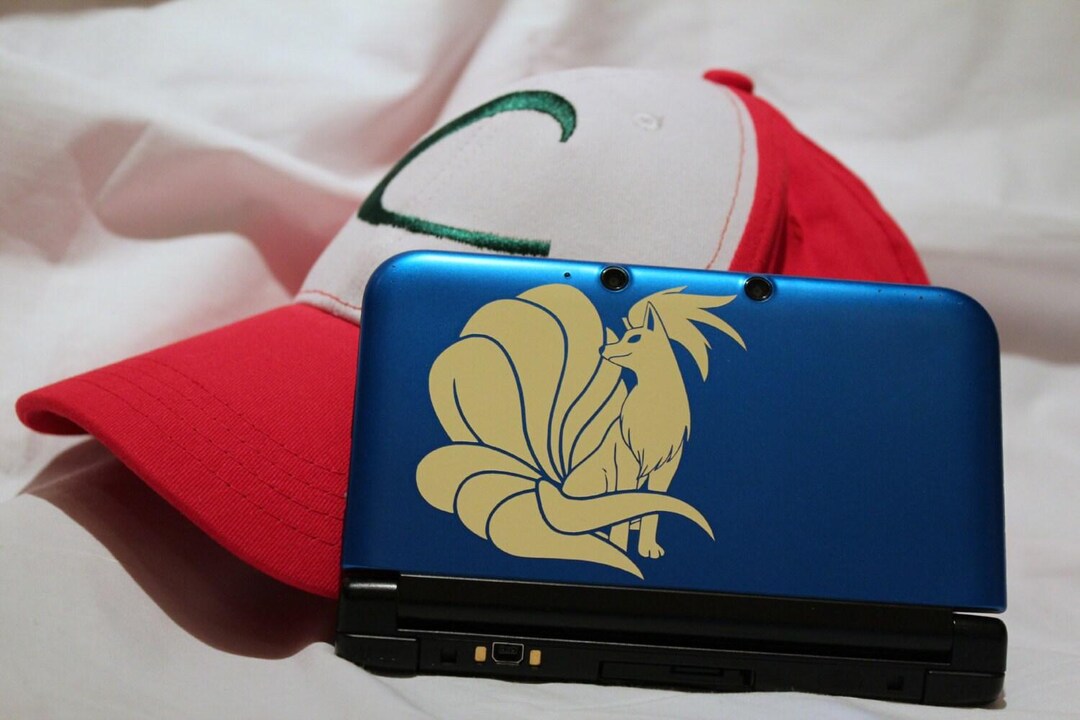 Ninetales Vinyl Decal - Pokemon - Vinyl Decal, Gamer Gift, Car Decal ...