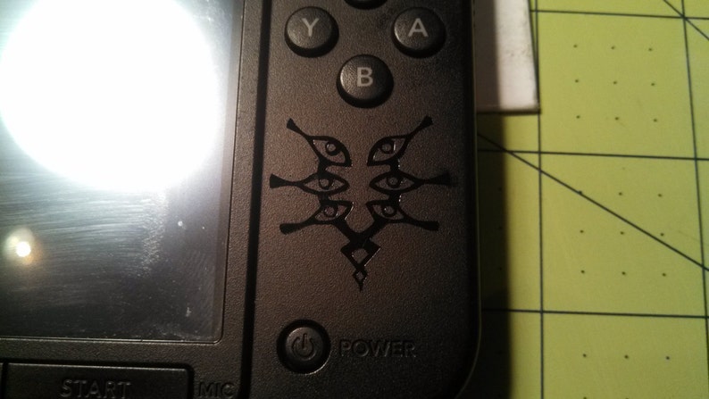 Mini Mark of Grima Vinyl Decal Fire Emblem Vinyl Decal - Etsy