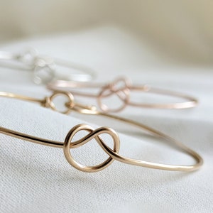 Infinity Knot Bracelet / Tie the Knot Bangle / Gold Knot - Etsy