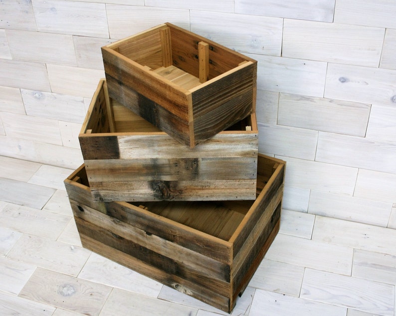 Barn Wood Storage Box Choose Your Size - Etsy Canada
