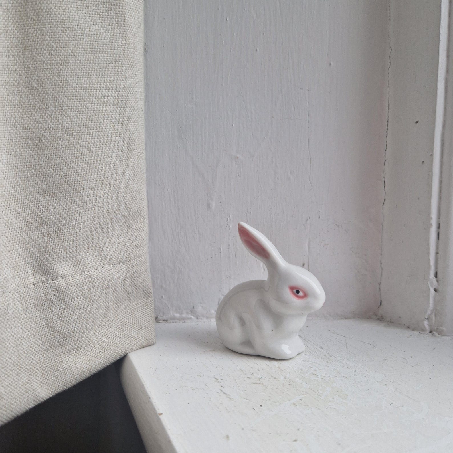 White Rabbit Familiar: Lovely Miniature Lucky White Rabbit Porcelain ...