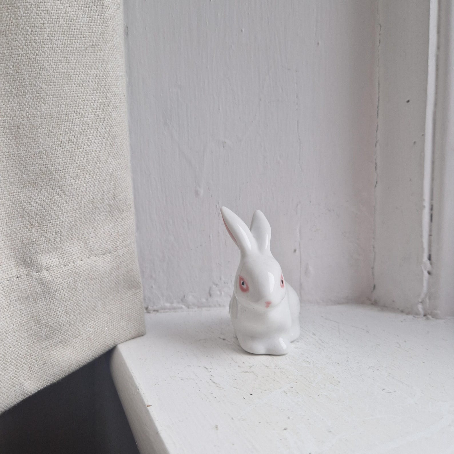 White Rabbit Familiar: Lovely Miniature Lucky White Rabbit Porcelain ...