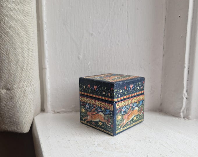 Running Hare Box: Exquisite Little Cube Shaped Gift Box or Presentation ...