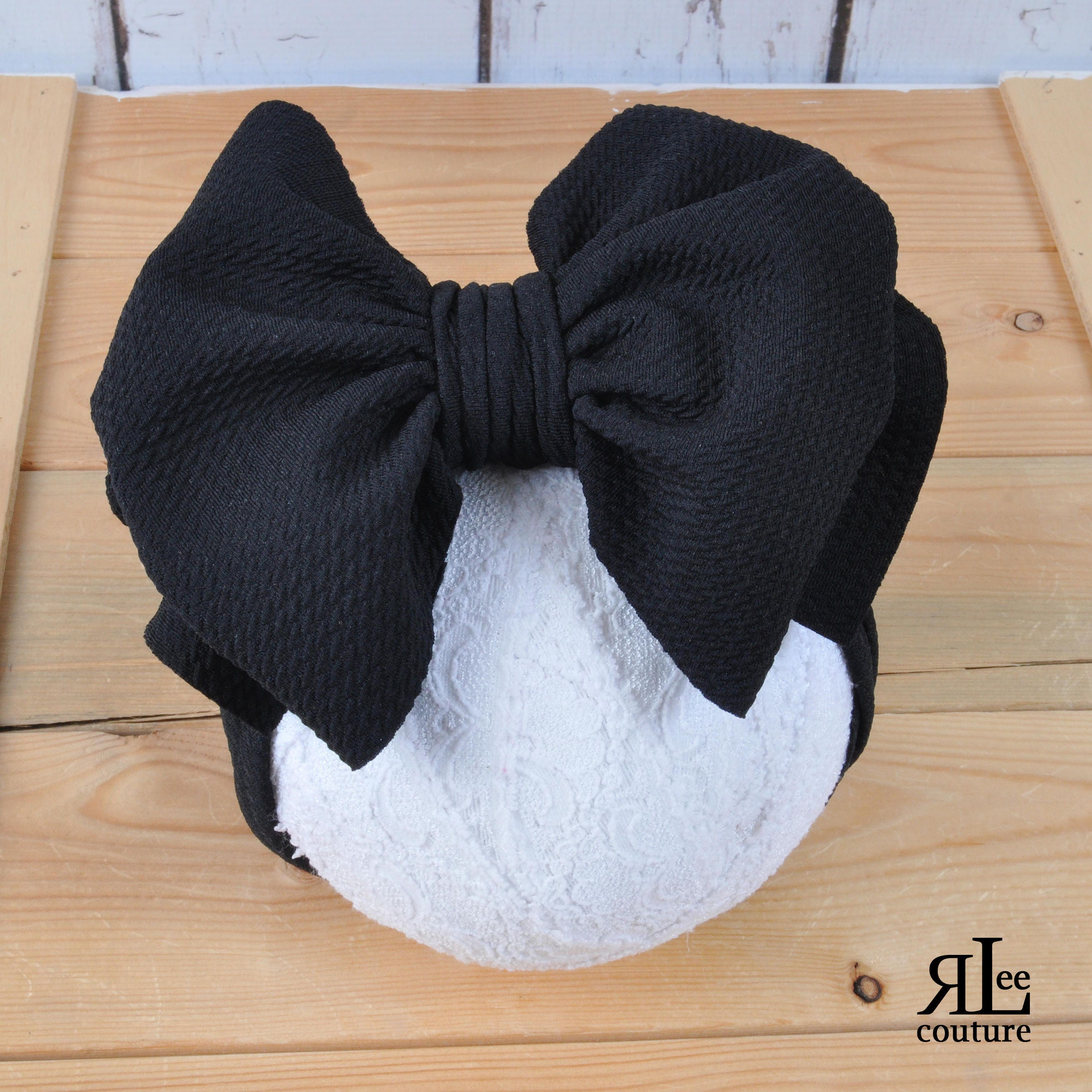 Diamond Black Ice Bow for sale | Only 2 left at -60%