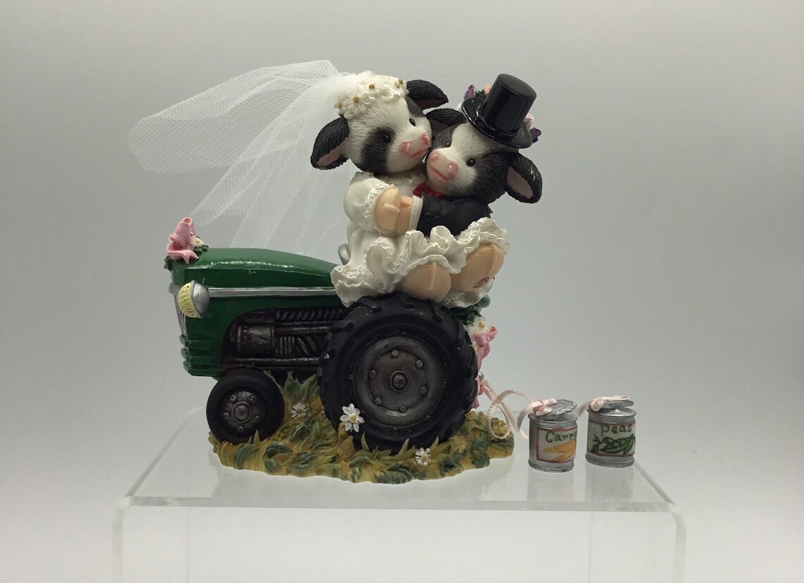 Wedding Tractor Cake Topper / Mary's Moos Vintage Tractor - Etsy