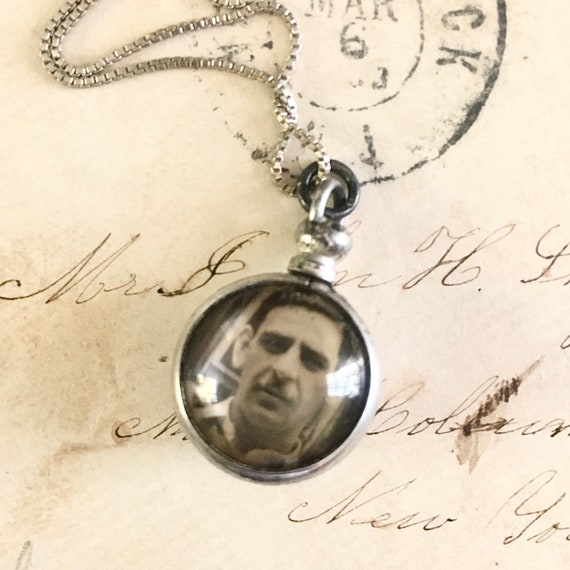 1940s glass and sterling double-sided locket / WW2 sw… - Gem