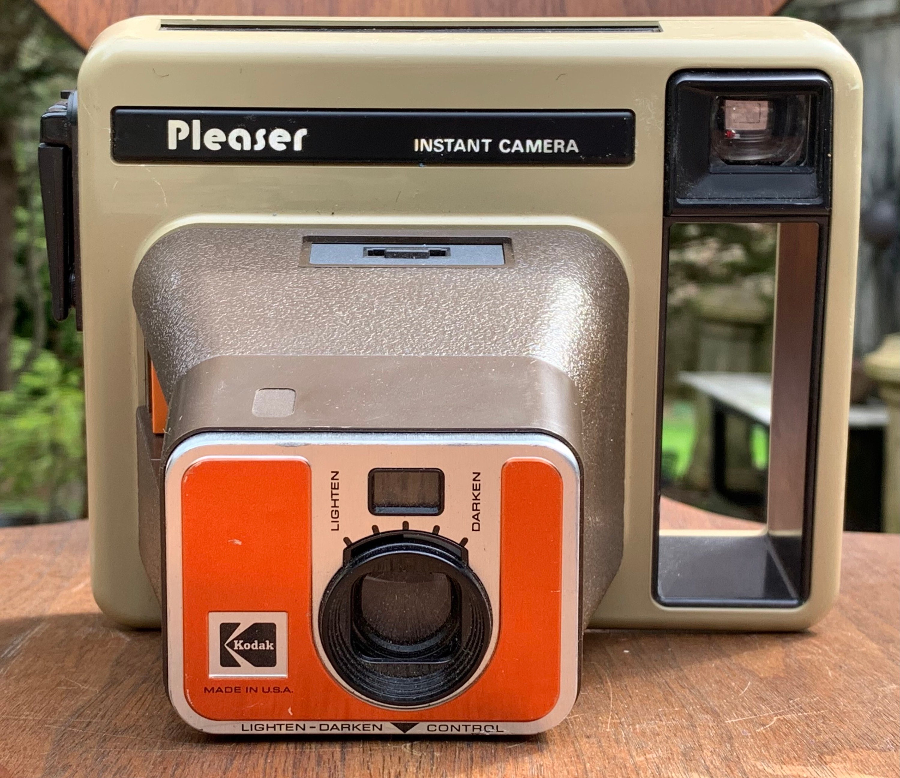 PLEASER vintage instant camera 1980s Kodak. - Etsy Nederland