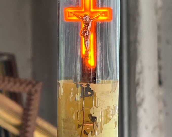 Vintage Christ on Cross Light Bulb Jesus. Tested and Working Crucifix ...