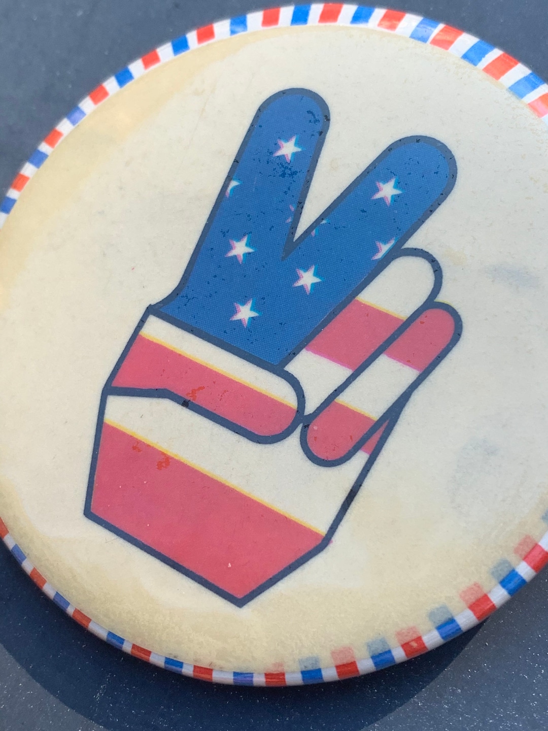 REAL Vintage 1970’s Peace Sign. Pin Back Hippie Button Protest Patch ...