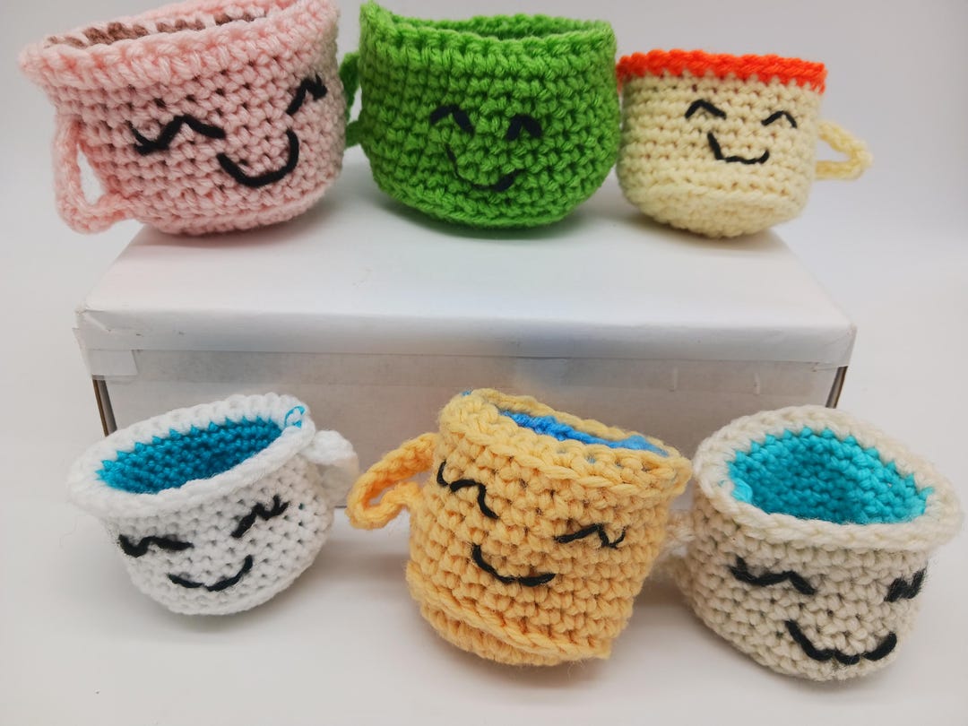 Crocheted Flip Coffee Mug, Happy / Sad Face Coffee Mug Toy, Fidget ...