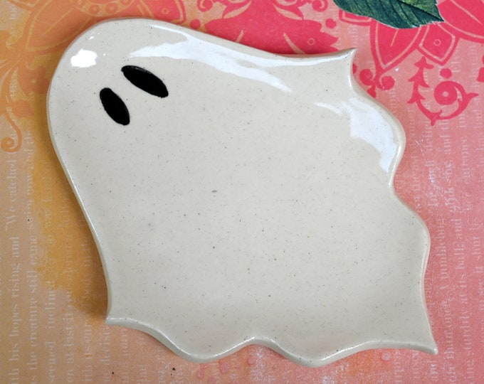 Ghost Spoon Rest. Spooky Soap Holder. Ring Holder. Tea Bag Rest ...