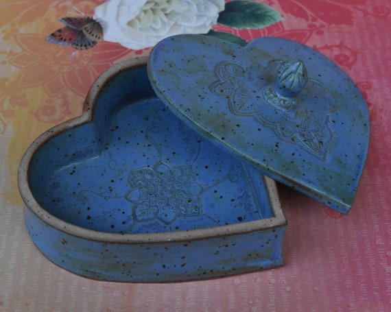 Jewelry Box. Ceramic Handmade Box. Lotus Heart Box. Lotus - Etsy