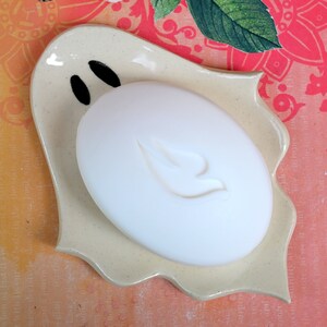 Ghost Spoon Rest. Spooky Soap Holder. Ring Holder. Tea Bag Rest ...