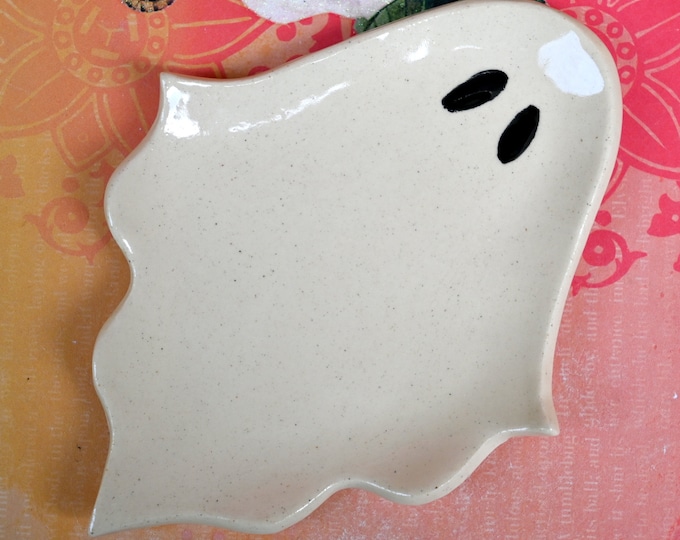 Ghost Spoon Rest. Spooky Soap Holder. Ring Holder. Tea Bag Rest ...