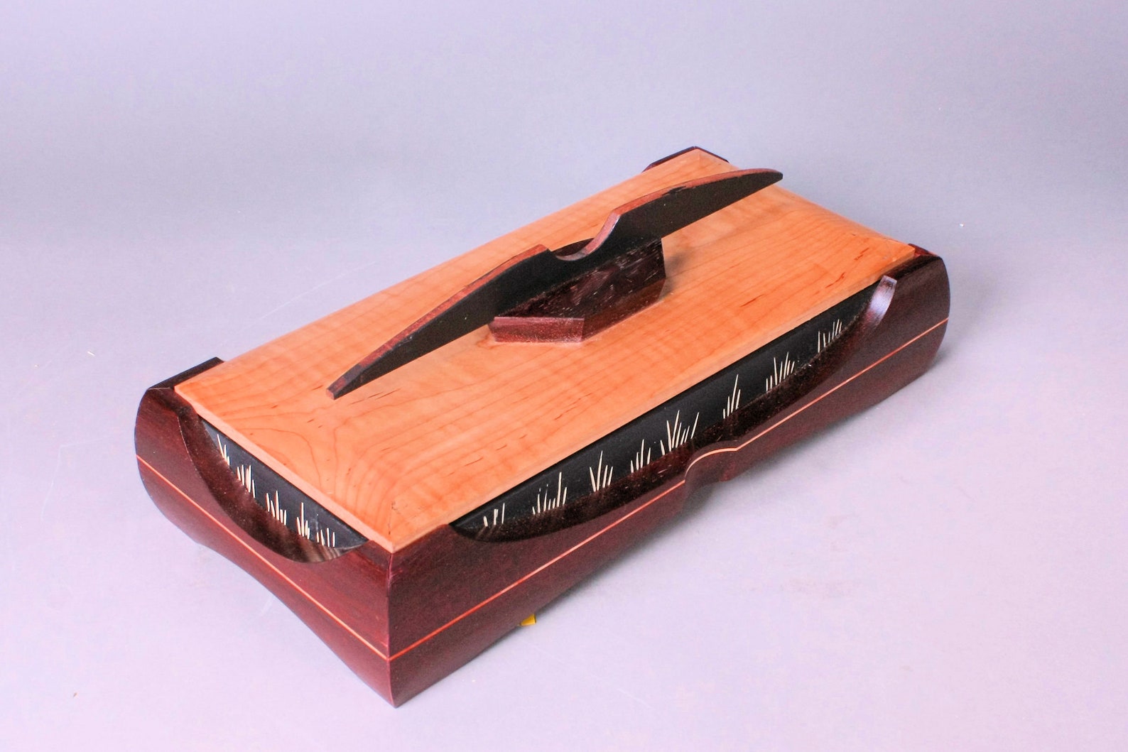 Contemporary Valet / Collectible Box Lgbwtm legant Bloodwood & Tiger ...