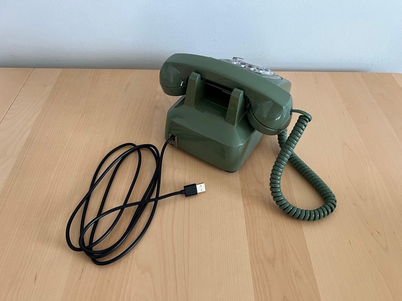 Horror Phone Iconic Horror Movie Quotes Preloaded on a Vintage Rotary ...