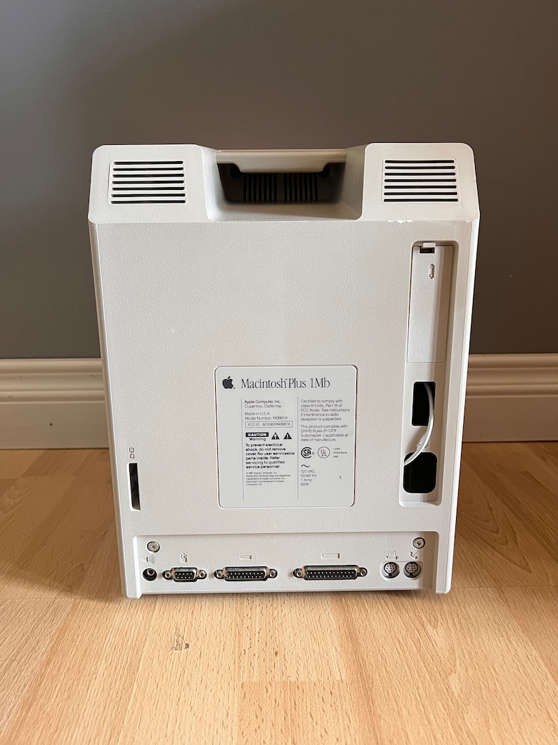 Apple Macintosh With iPad Mini Display – Retro Touchscreen Mac Computer ...