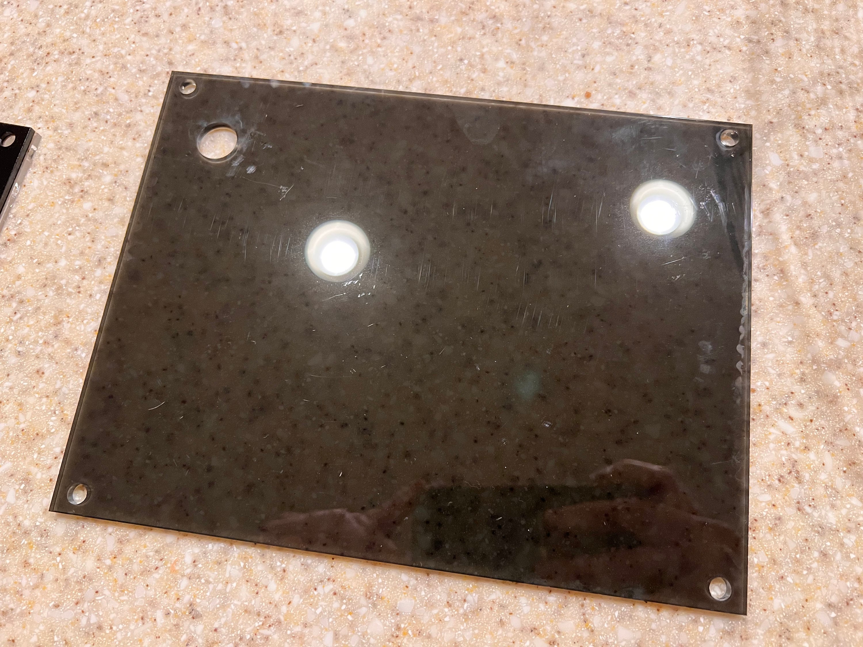 Black Acrylic Frame to Install an iPad Mini 6 Into a Vintage Macintosh ...