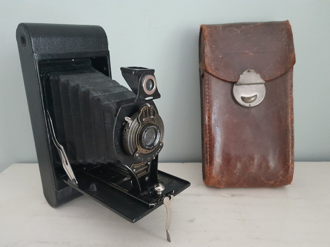 Eastman Kodak No.2a Folding Autographic Brownie Camera With H. Roussel ...
