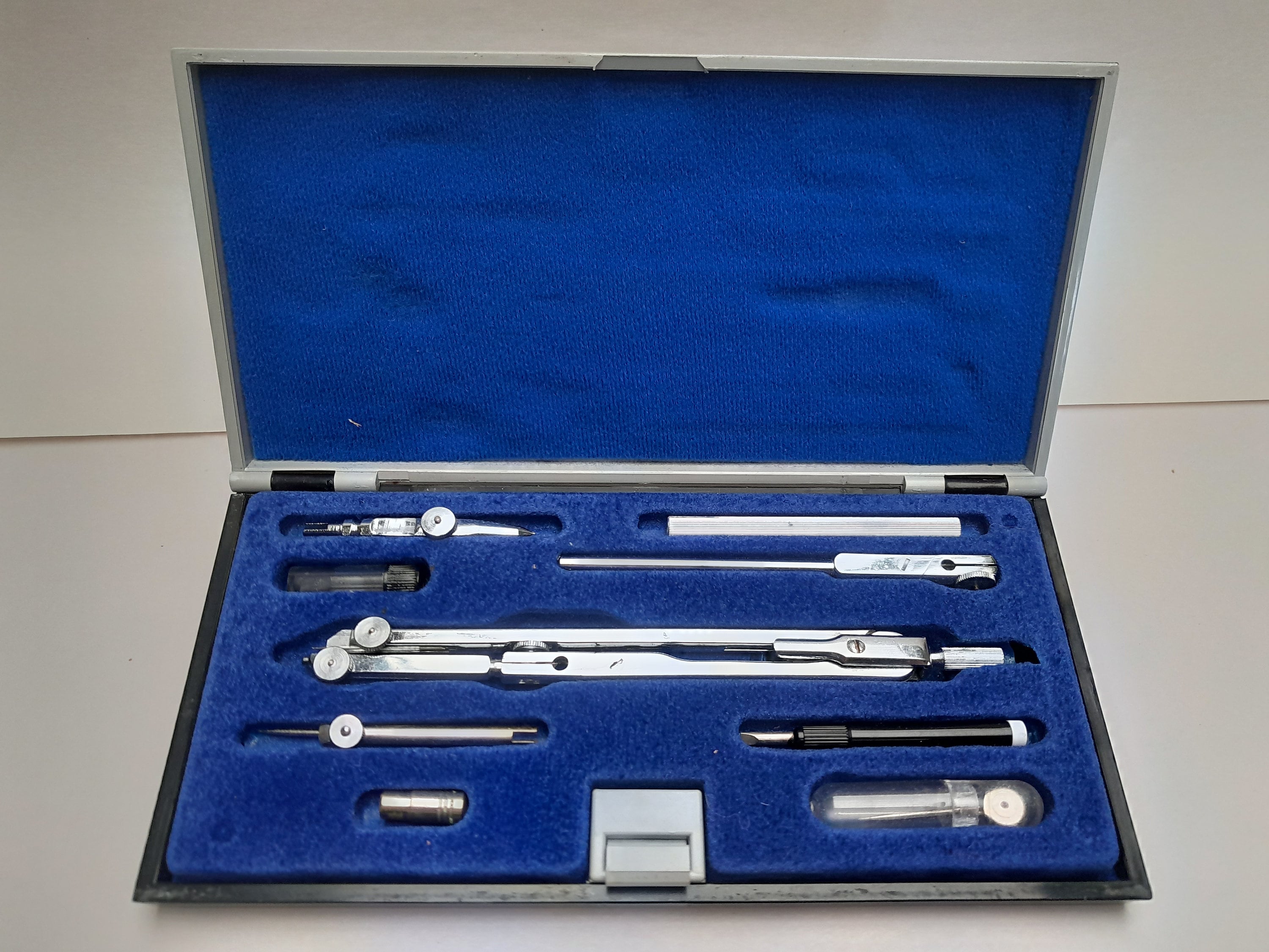 Vintage Everest Compass / Drawing Instrument Set - Etsy