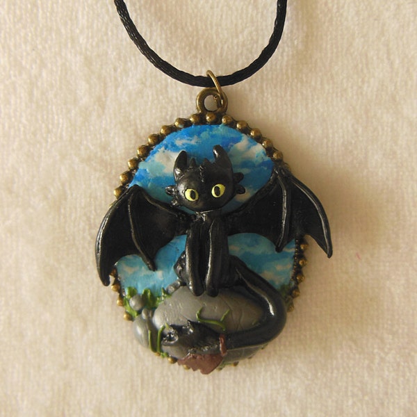Toothless Necklace - Etsy