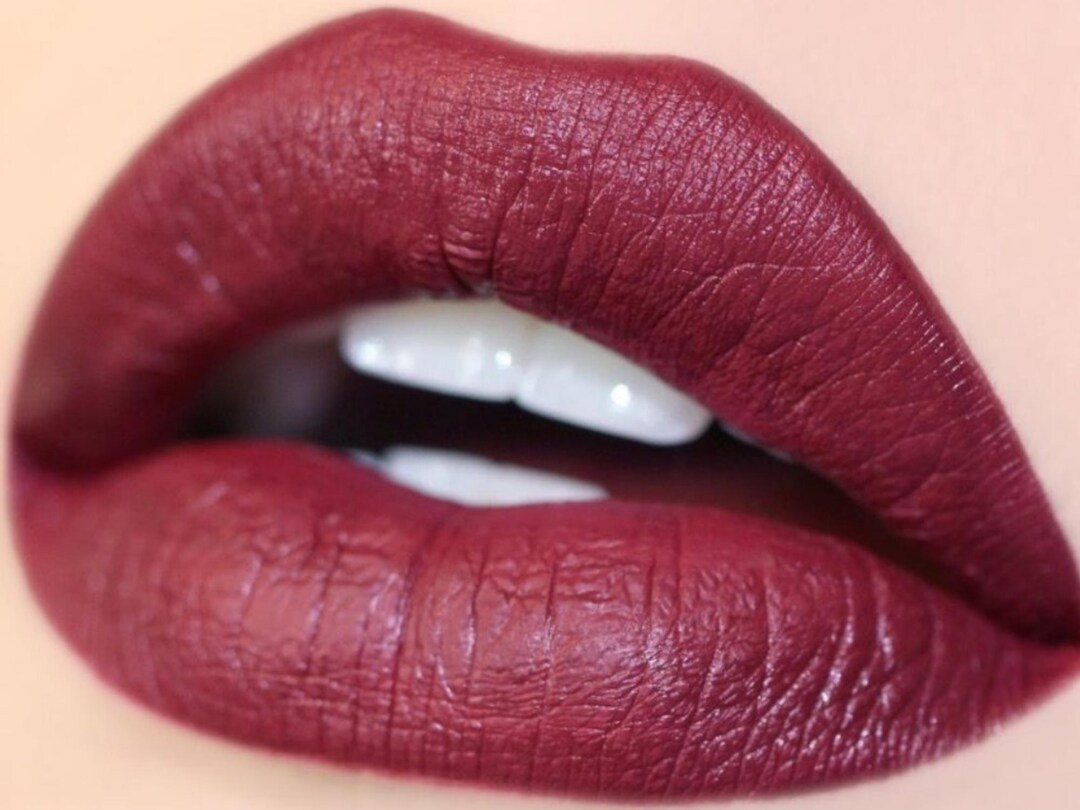 CLEOPATRA All Natural Deep Red Lipstick and Liner- Non Toxic, Vegan and ...