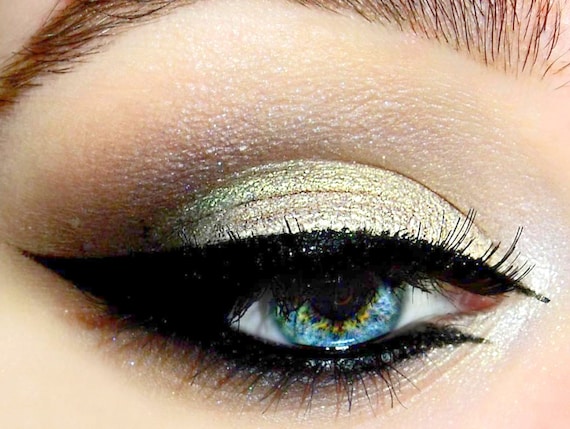 MOON GLOW Eyeshadow Duo Natural Vegan Eyeshadow and Eyeliner | Etsy