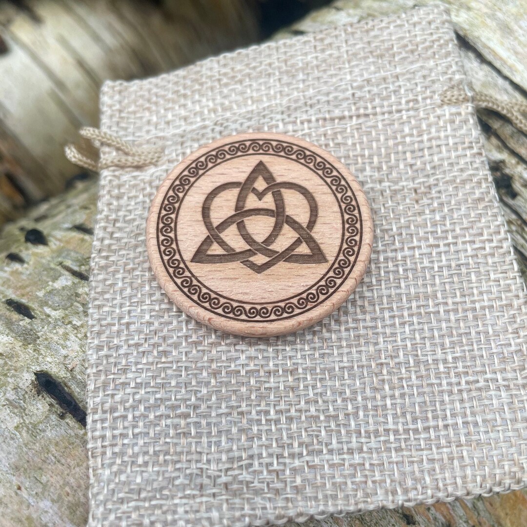 Wooden Token, Pocket Hug, Celtic Heart Knot, Eternal Everlasting Love ...