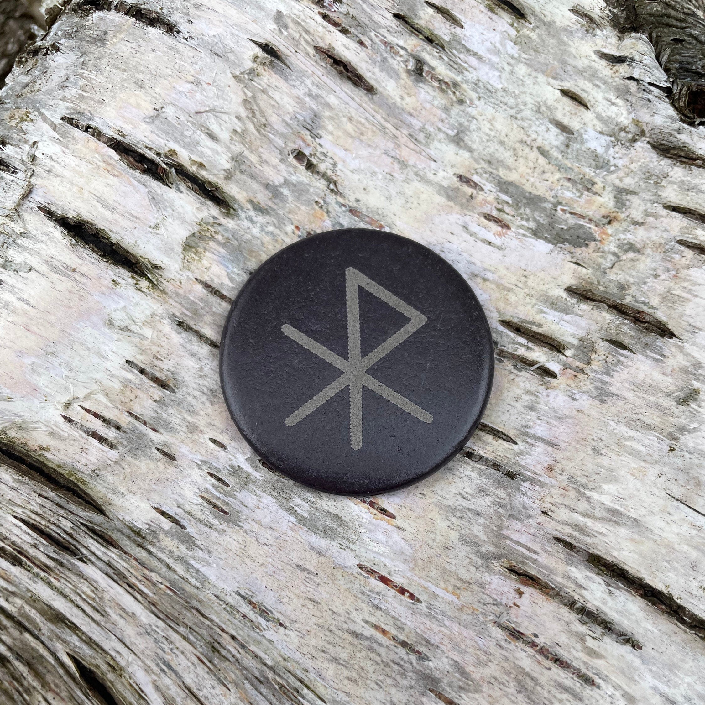 Viking slate Rune token palm stone love bind rune | Etsy
