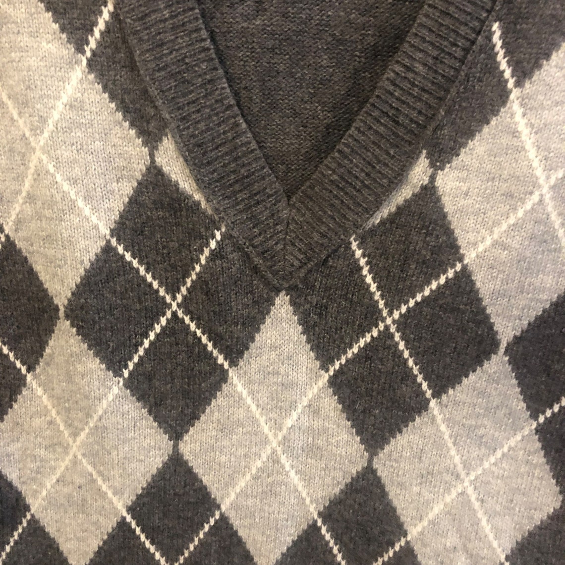 Abercrombie & Fitch Vtg V-neck Diamond Pattern 3/4 Sleeve Sweater ...