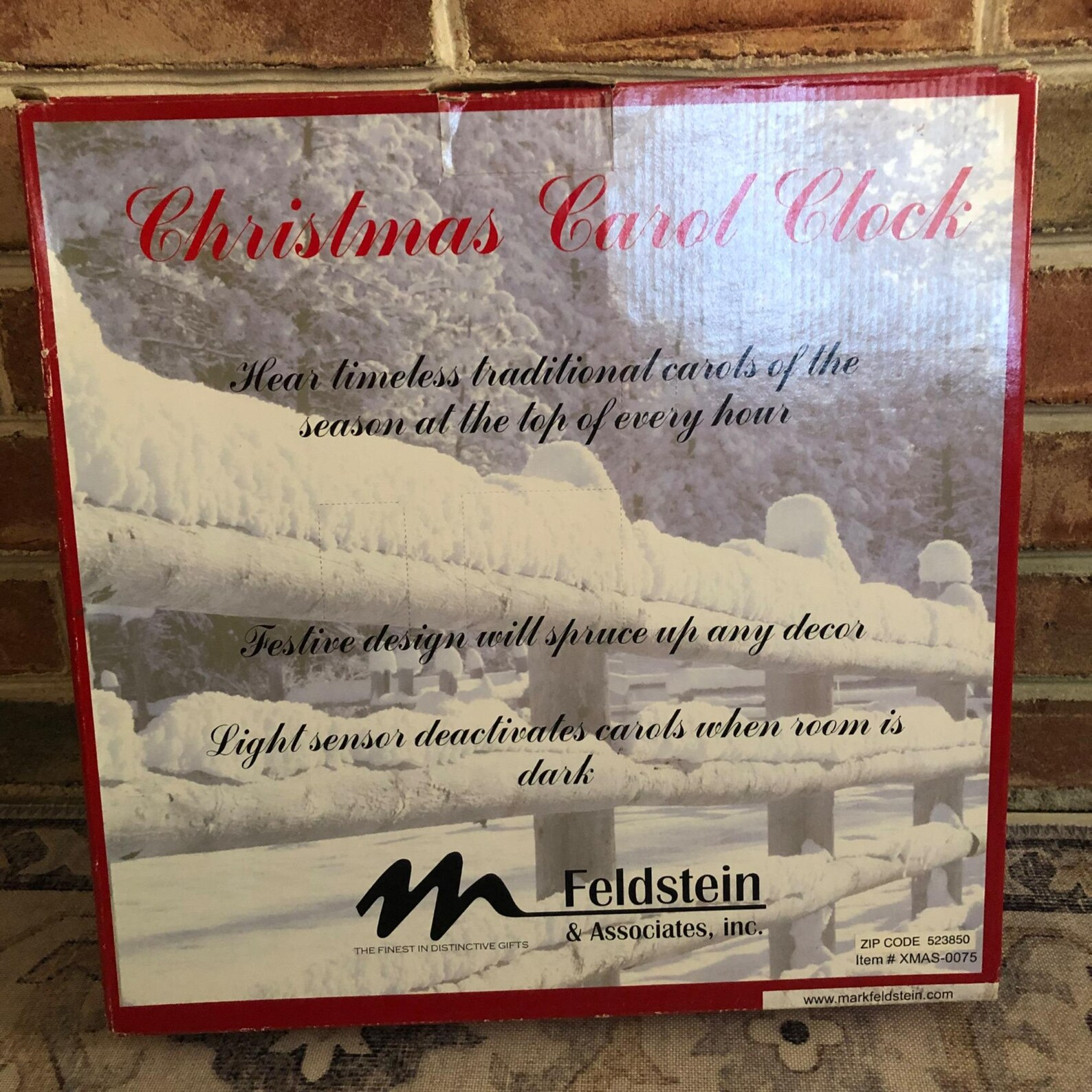 Feldstein Christmas Carol Wall Clock W/santa Design & Light Sensor VTG ...
